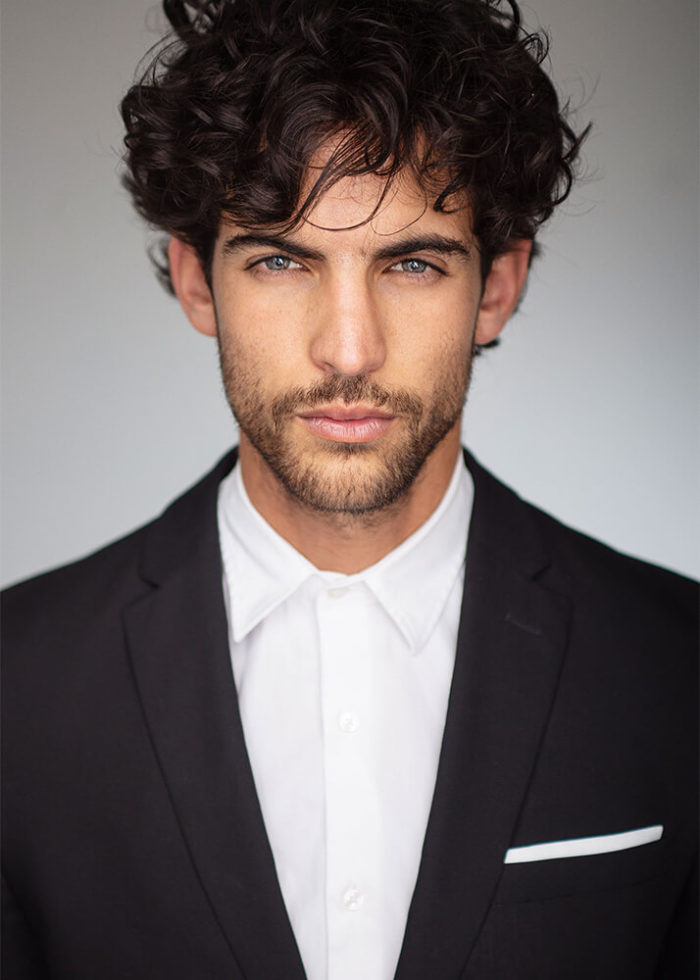 Modelos masculinos - Plugged Models Management Agency