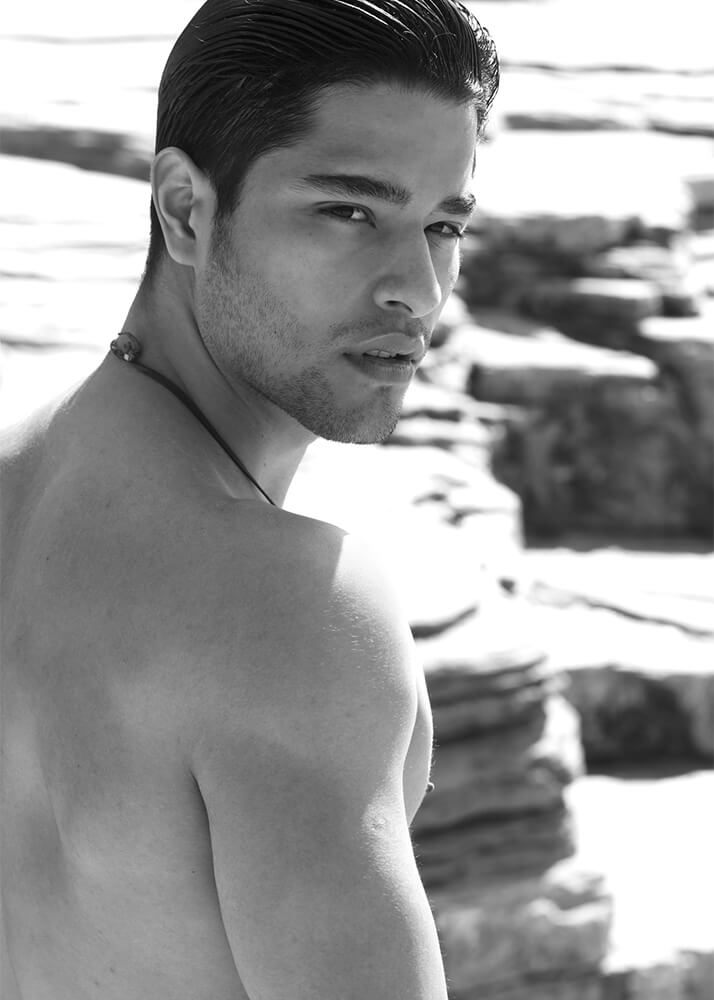 Moisés U. male model - Plugged Models Management