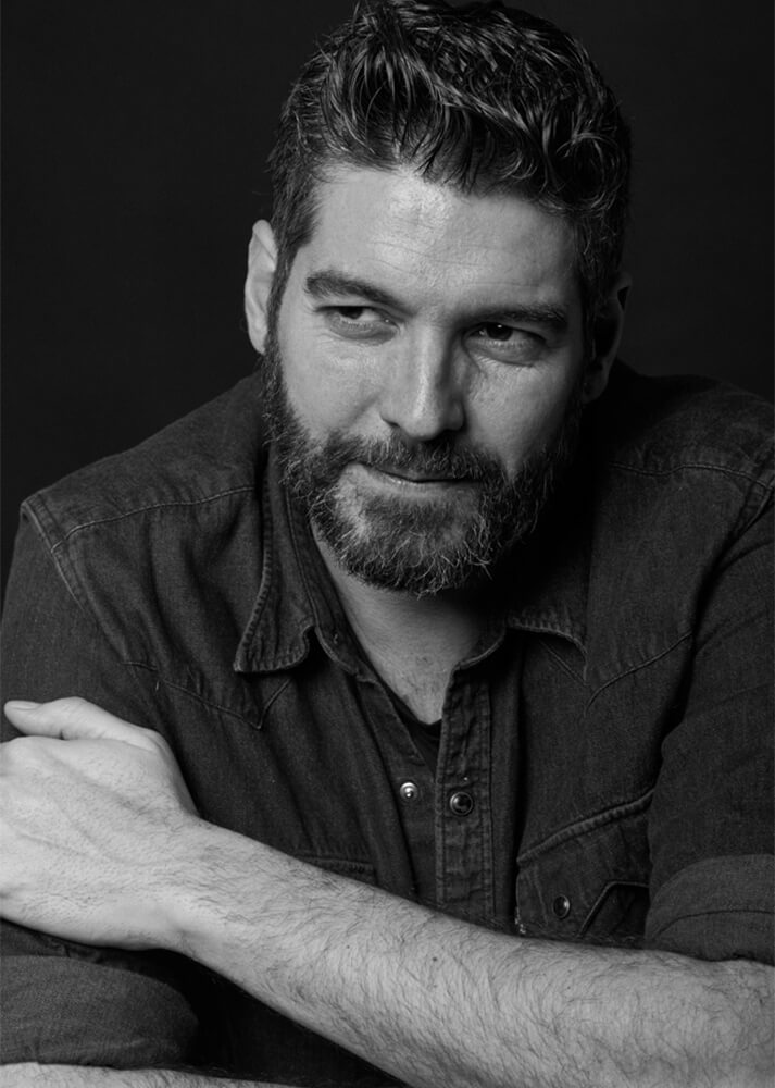 Walter R. actor - Plugged Models Management Agency