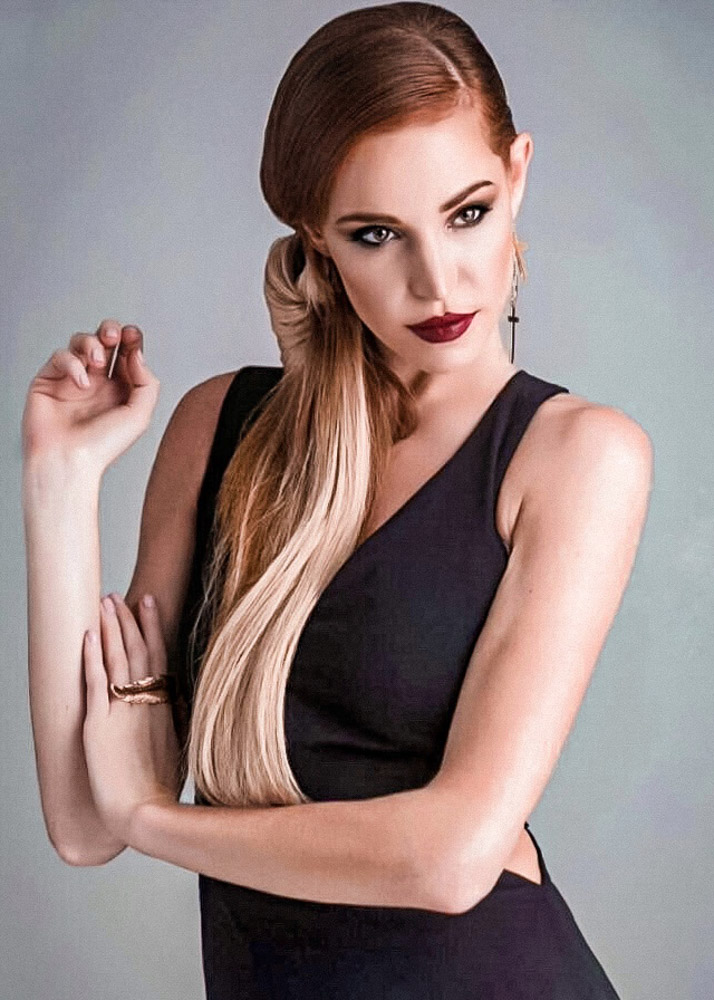 Anabel S. modelo femenina - Plugged Models Management